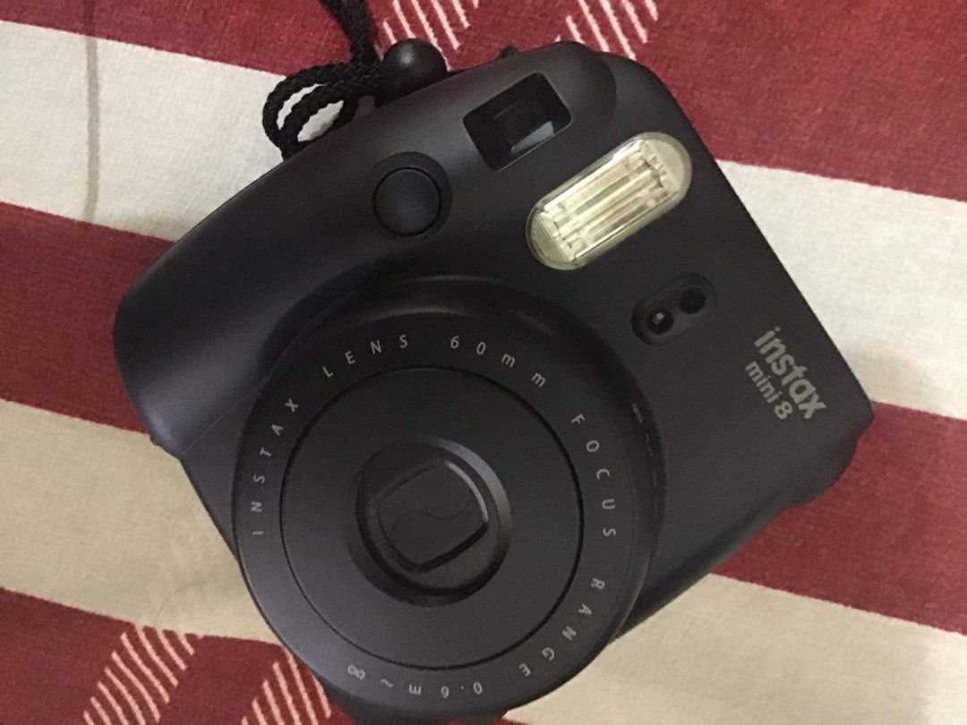 Instax mini 8 black w free case, Photography, Cameras on Carousell
