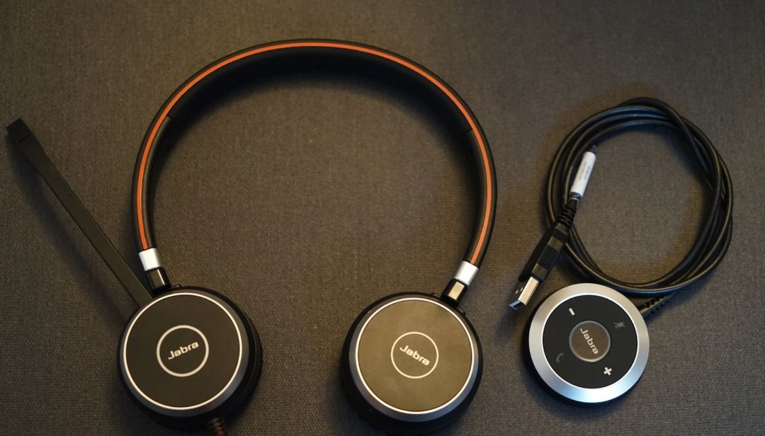 Jabra Evolve 40 (Headset, Headphone, WFH, Zoomcall, Video Conferencing ...