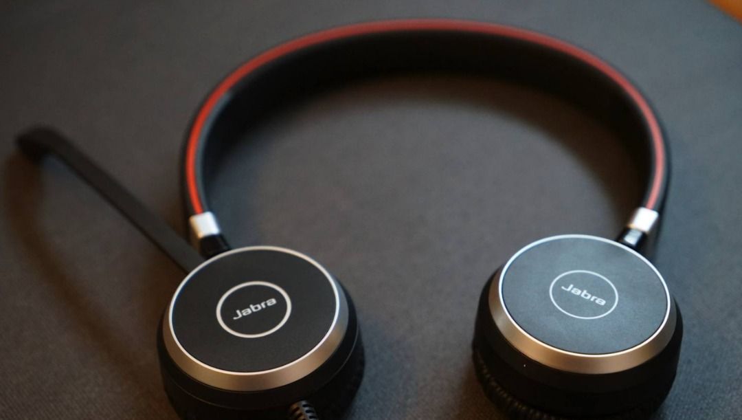 Jabra Evolve 40 (Headset, Headphone, WFH, Zoomcall, Video Conferencing ...