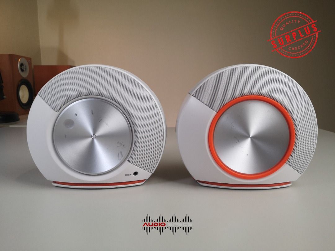 JBL Pebbles USB Computer Speakers Plug and play USB 2.0 audio system ...