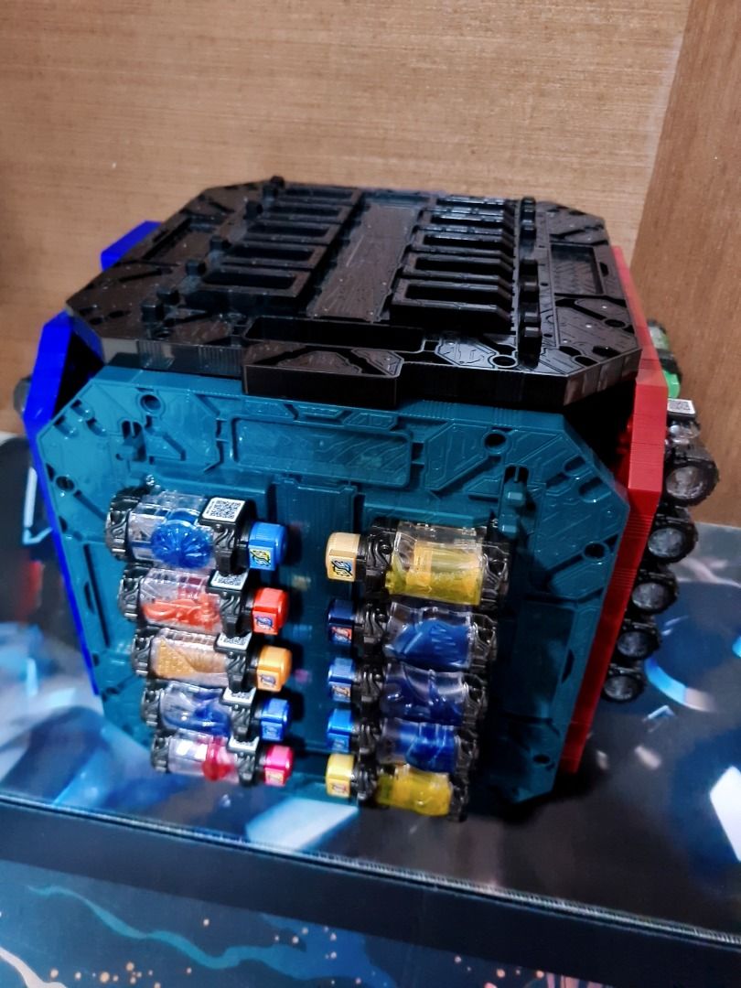 Kamen Rider Build - DX Build FullBottles and Pandora Panel Box Set ...