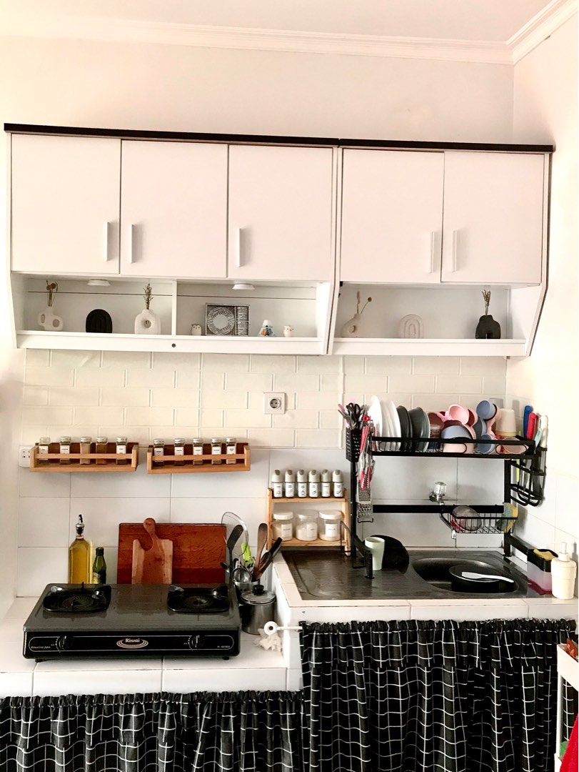 Kitchen set putih, Kitchen & Appliances di Carousell