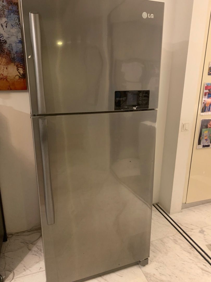 LG fridge 1 year old only, TV & Home Appliances, Kitchen Appliances ...