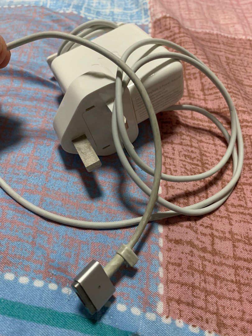 Macbook Air Old model charger, Computers & Tech, Parts & Accessories ...