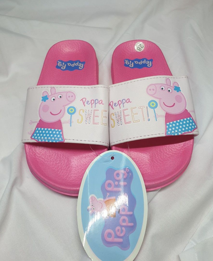 MALL PULL-OUT PEPPA PIG SLIDES (189 Only! SIZE 28-29), Babies & Kids ...
