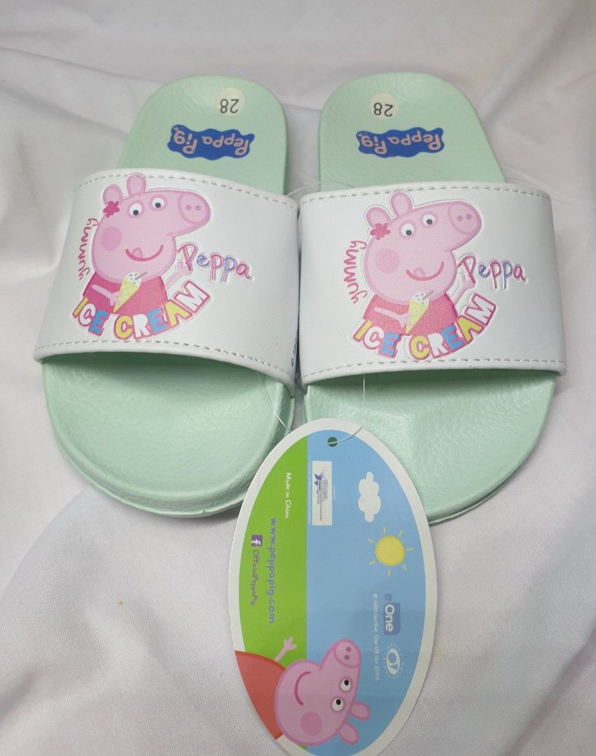 MALL PULL-OUT PEPPA PIG SLIDES (189 Only! SIZE 28-29), Babies & Kids ...