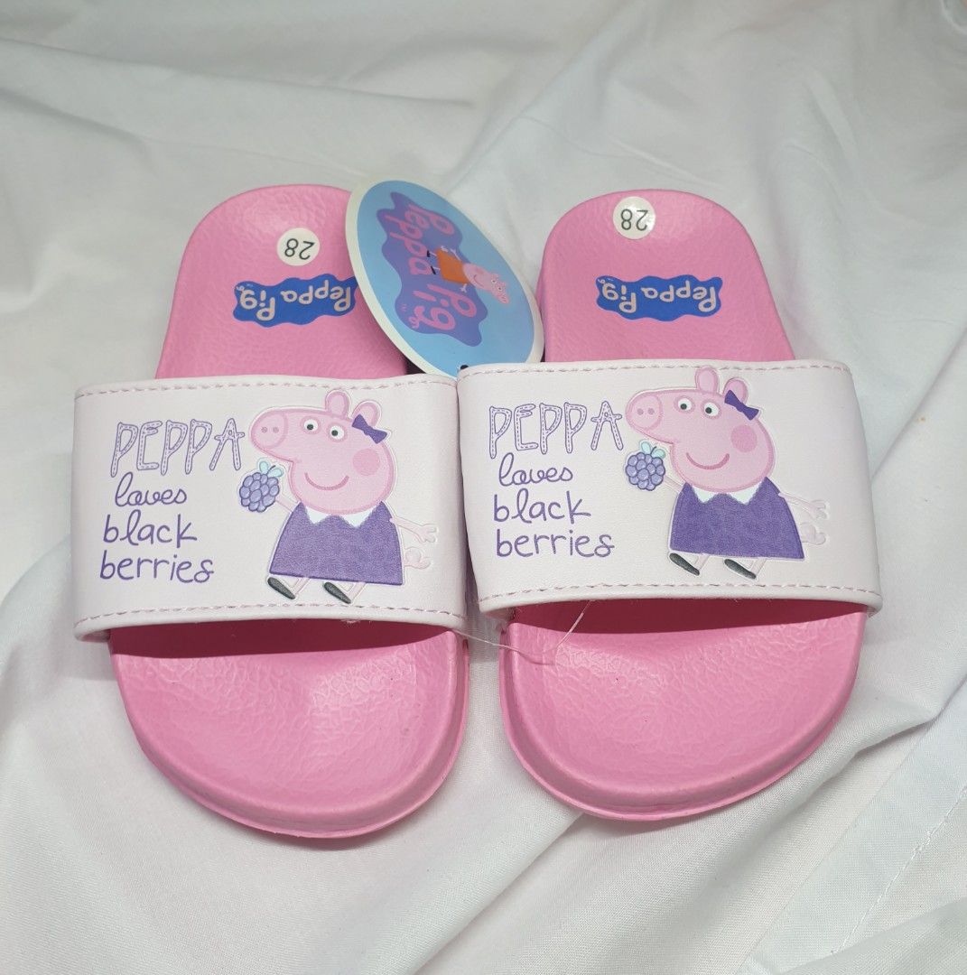MALL PULL-OUT PEPPA PIG SLIDES (189 Only! SIZE 28-29), Babies & Kids ...