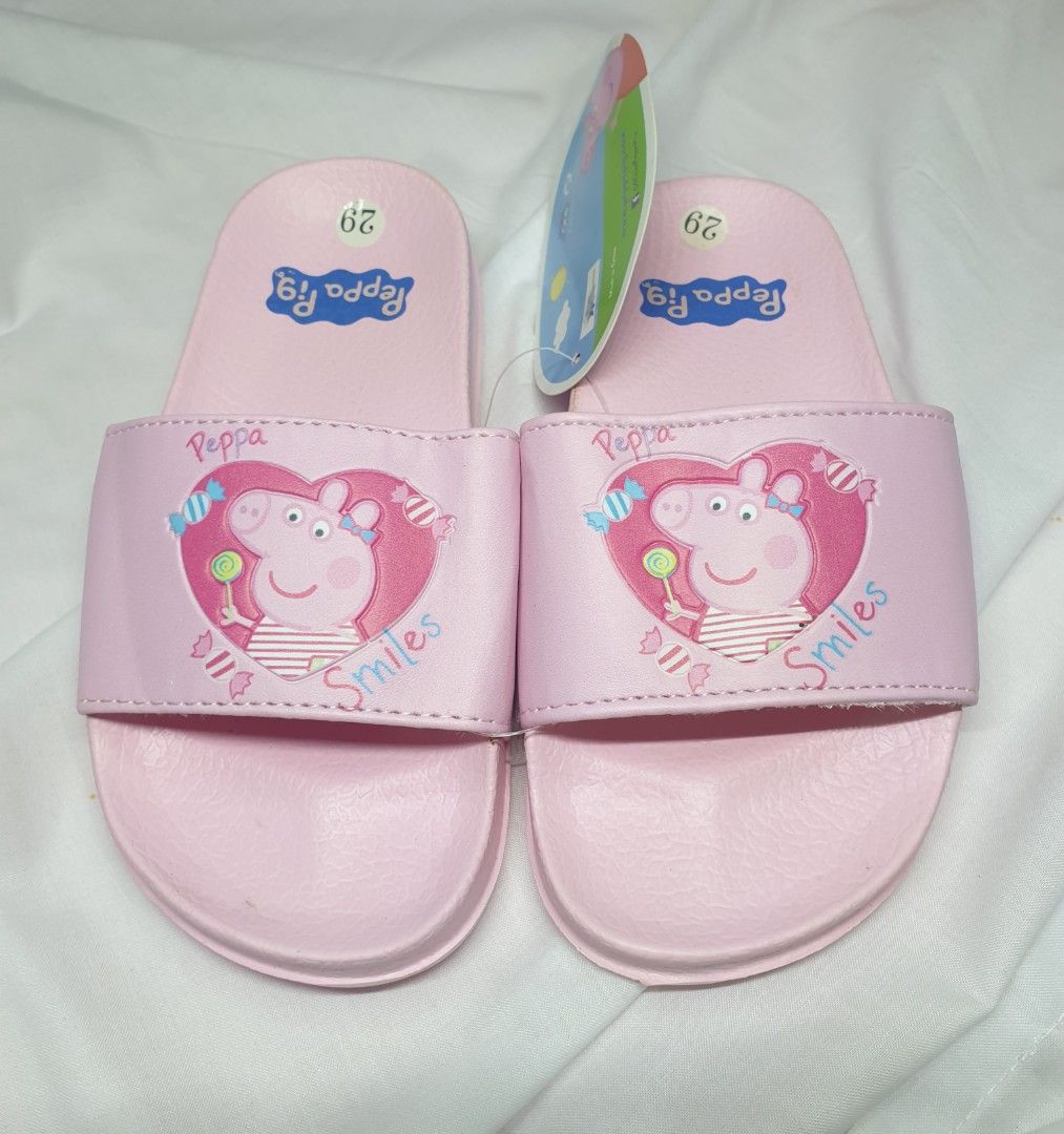 MALL PULL-OUT PEPPA PIG SLIDES (189 Only! SIZE 28-29), Babies & Kids ...