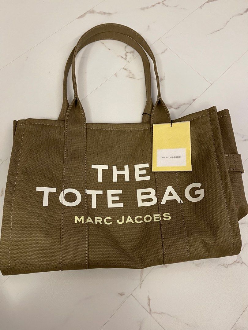 Marc Jacobs The Tote Bag, Women's Fashion, Bags & Wallets, Tote Bags on ...