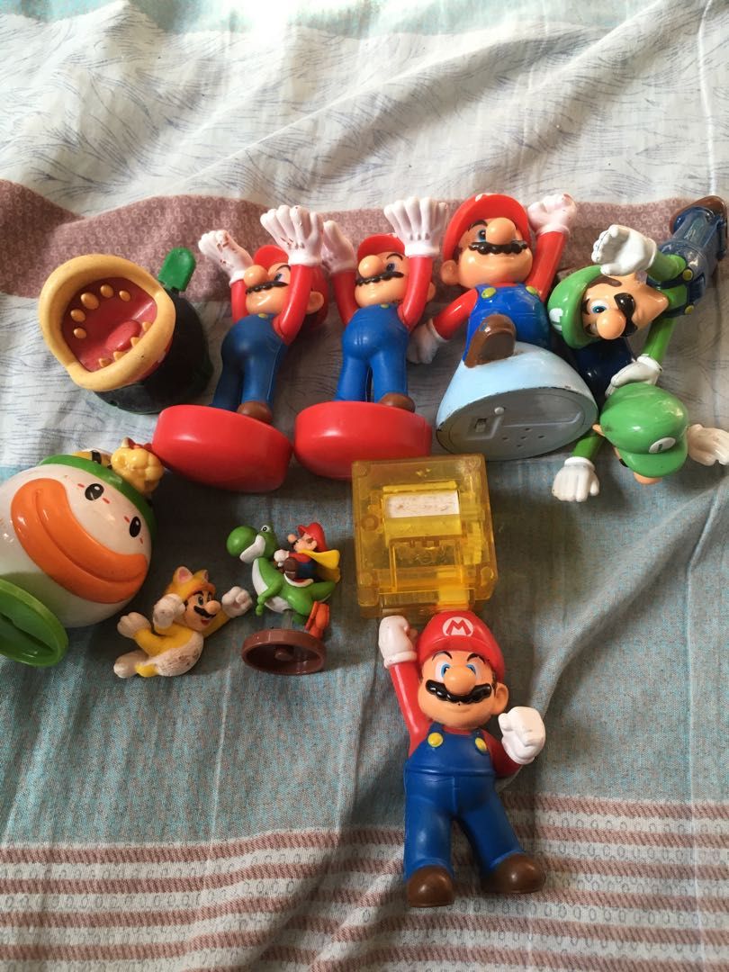 Mario random, Hobbies & Toys, Toys & Games on Carousell