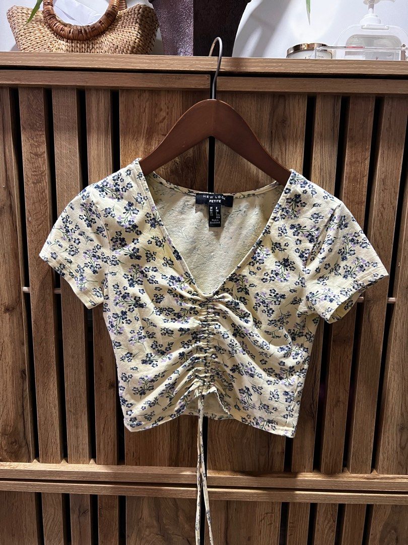 New Look Cropped String Top, Women's Fashion, Tops, Blouses on Carousell