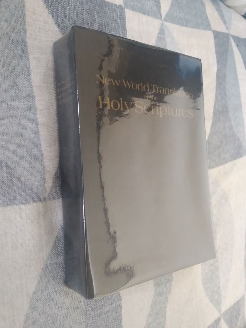 New World Translation of the Holy Scriptures 1984, Hobbies & Toys ...