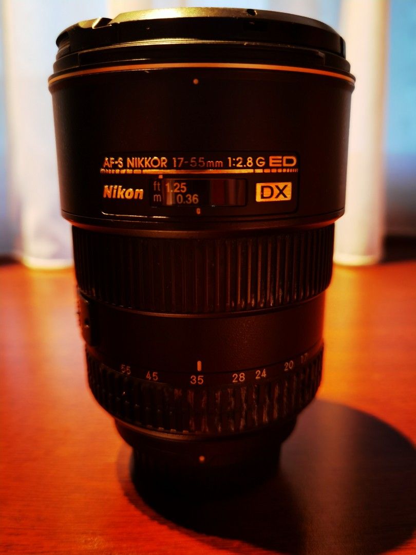 Nikkor AF-S 17-55mm F2.8G Ed DX, Photography, Lens & Kits on Carousell