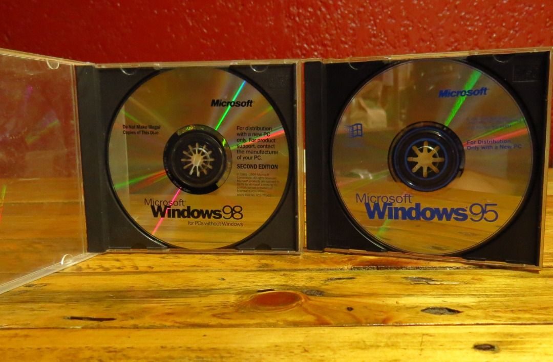 Old Installation Windows Discs, Hobbies & Toys, Memorabilia ...