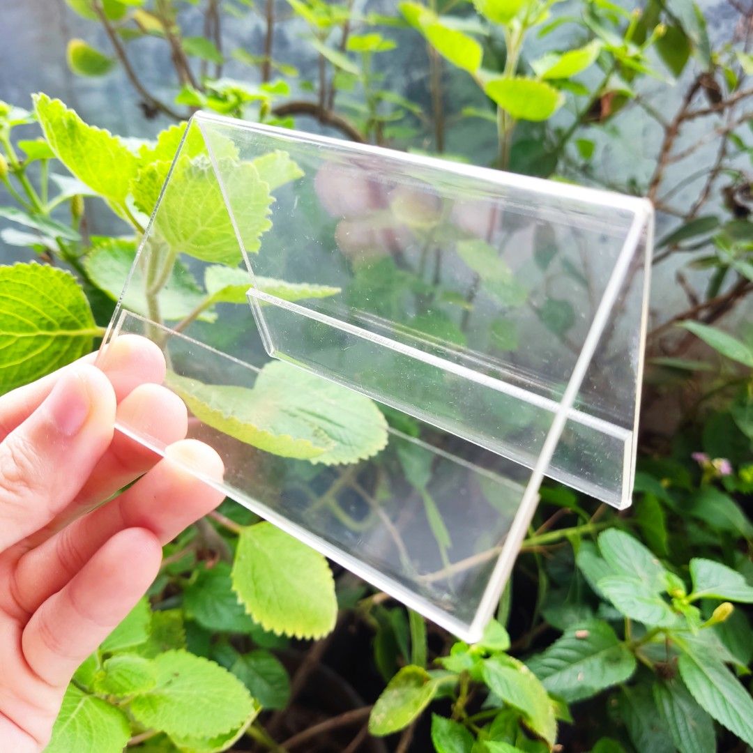 Papan Nama Akrilik 9x6 cm, Buku & Alat Tulis, Alat Tulis di Carousell