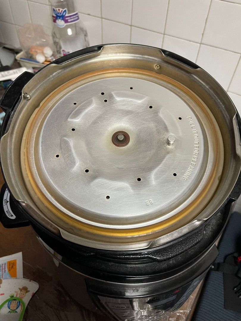 Pressure cooker without cable - non halal [self collection], TV & Home ...
