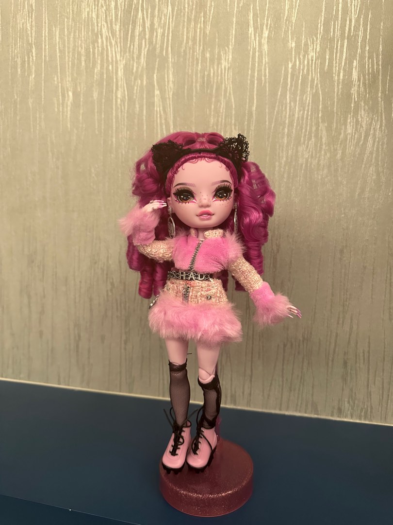 Rainbow high barbie doll pink, Hobbies & Toys, Toys & Games on Carousell