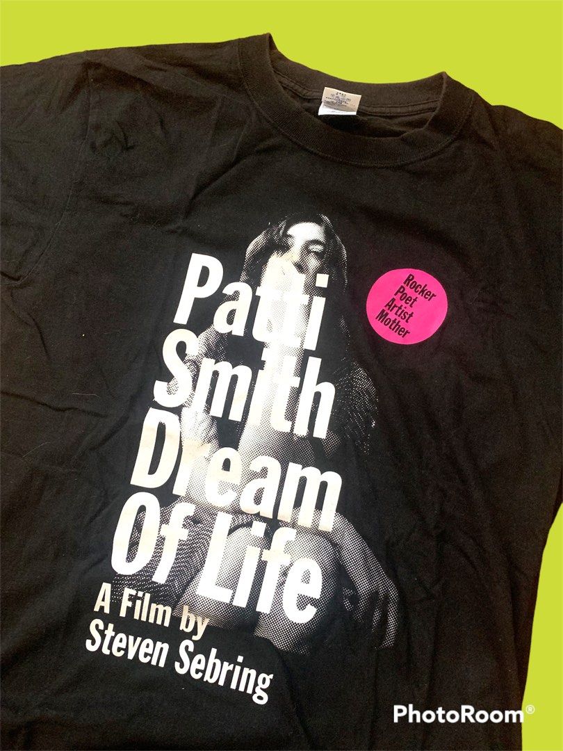 rare patti smith baju band shirt, Men's Fashion, Tops & Sets, Tshirts ...