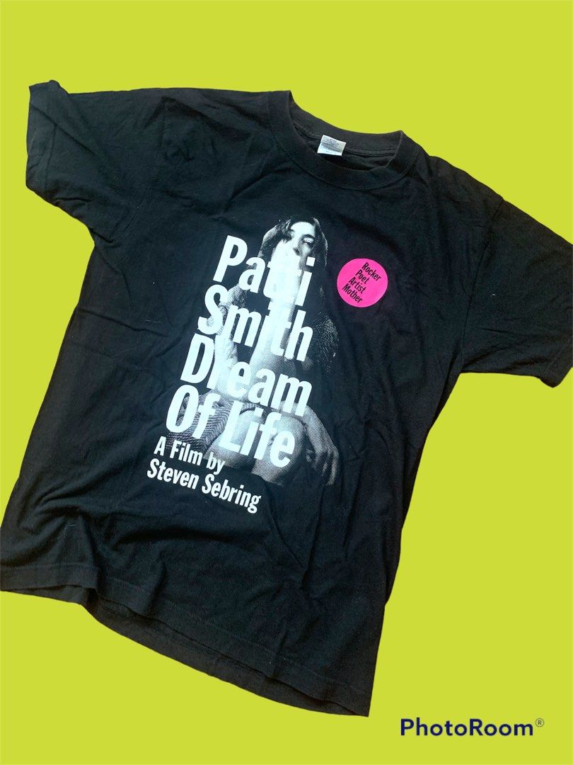 rare patti smith baju band shirt, Men's Fashion, Tops & Sets, Tshirts ...