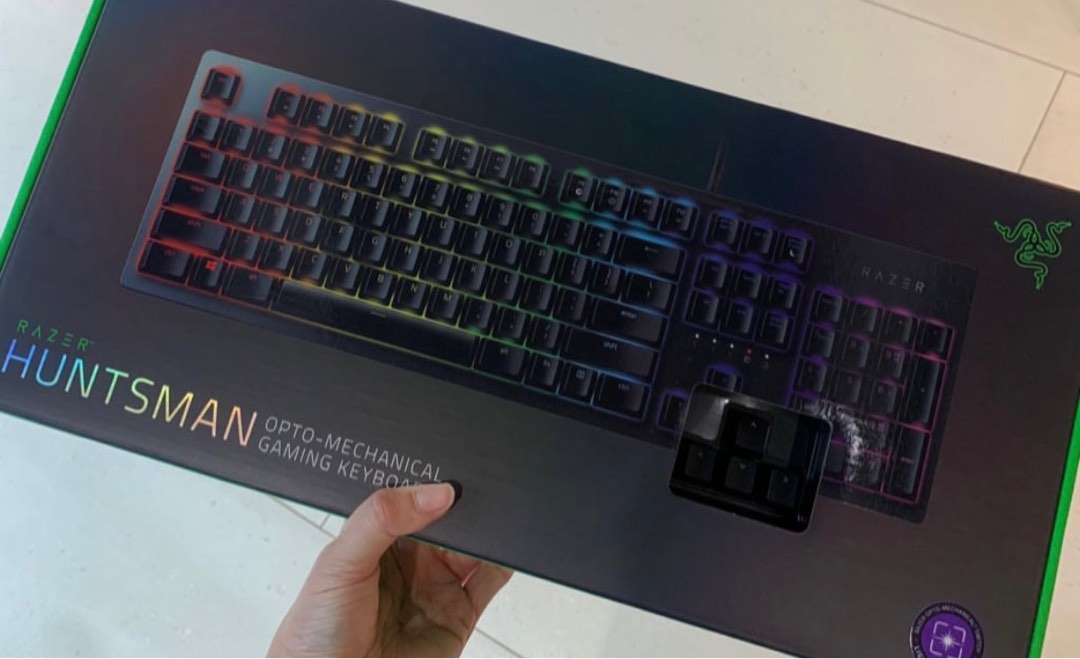 Razer Huntsman Opto- Mechanical Keyboard, Computers & Tech, Parts ...