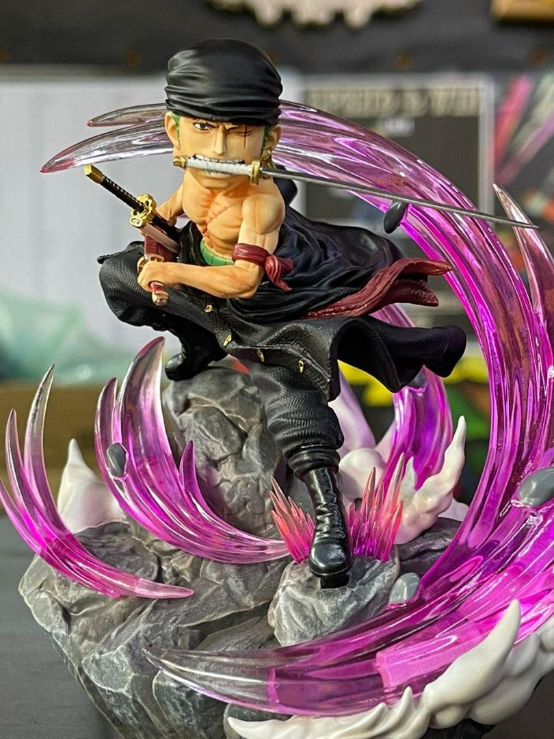 SBS Studio - WCF Straw Hat Series 01 - Roronoa Zoro, Hobbies & Toys ...