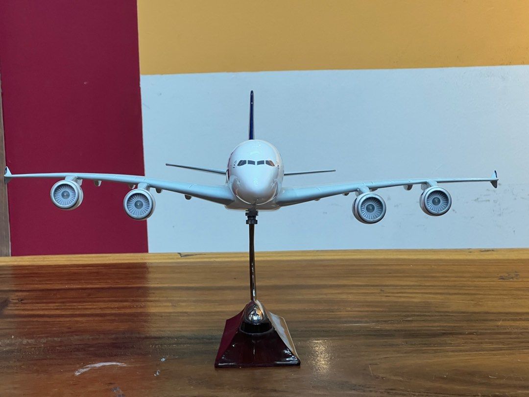 SIA model plane., Hobbies & Toys, Memorabilia & Collectibles, Vintage ...