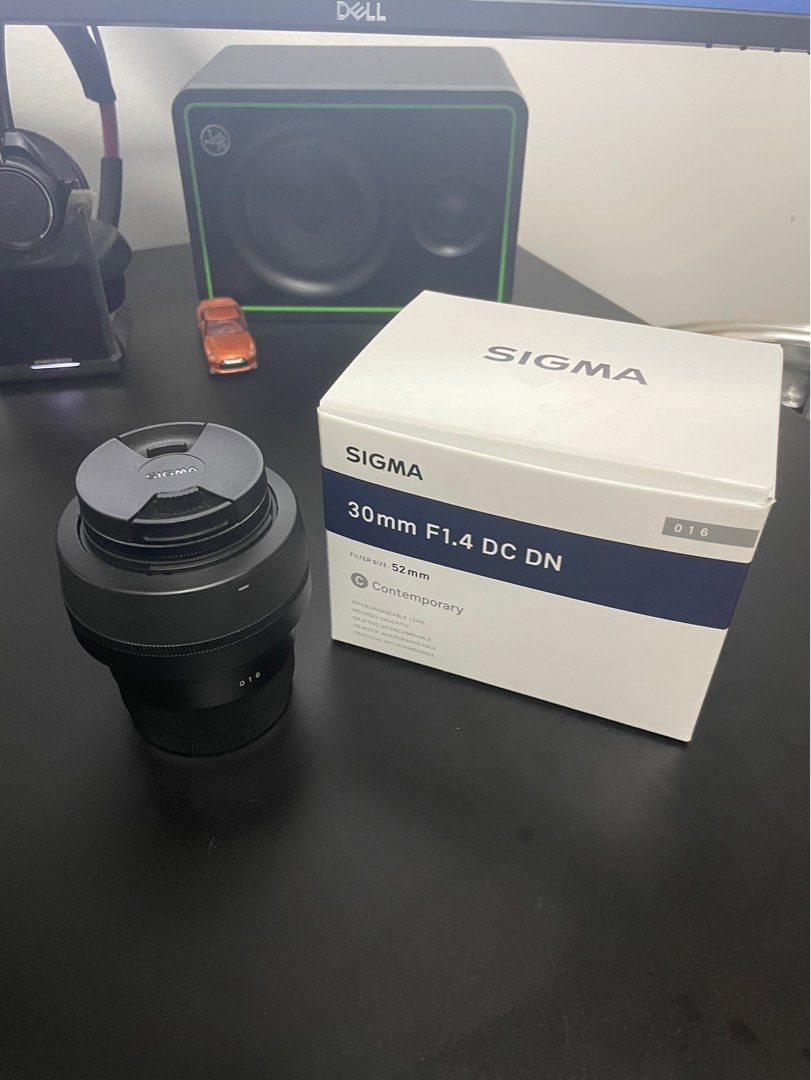 Sigma 30mm F1.4 Canon EF-M, Photography, Lens & Kits on Carousell