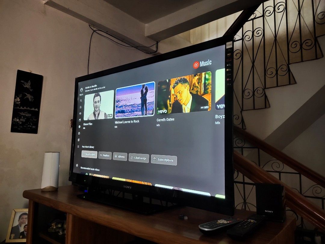 Sony Bravia 42 inch (Model: KLV-42EX410), TV & Home Appliances, TV ...