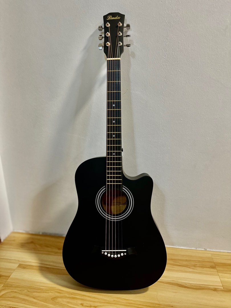 Spruce Wood 38 inch Acoustic Guitar, Hobbies & Toys, Music & Media ...