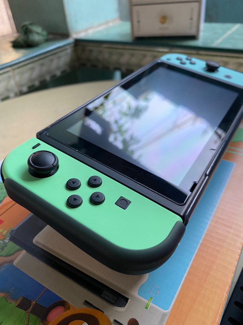 Switch V2, Video Gaming, Video Game Consoles, Nintendo on Carousell