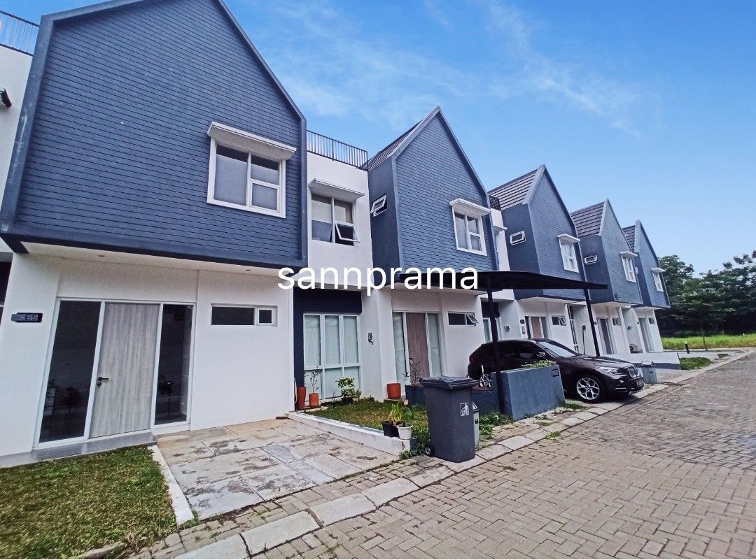 Townhouse Scandinavian Bukit Dago Pinggir Jalan Raya Utama, Properti, Dijual di Carousell