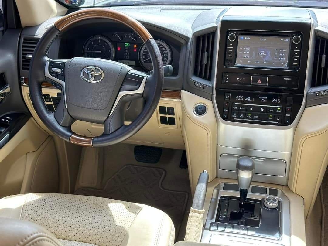 Toyota Land Cruiser VX Auto, Cars for Sale, Used Cars on Carousell