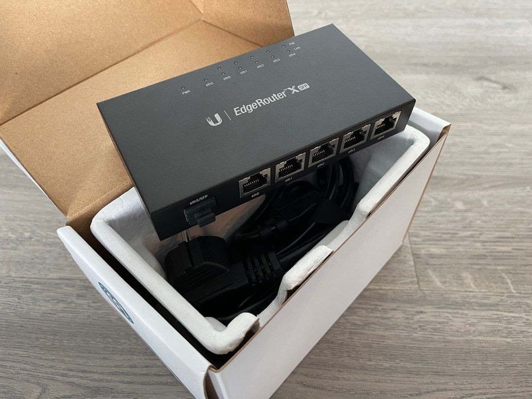 Ubiquiti Edgerouter X SFP, Computers & Tech, Parts & Accessories, Networking on Carousell
