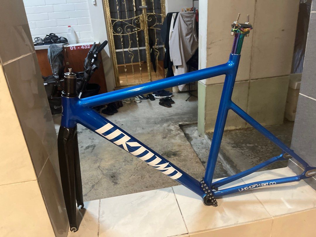 Unknown frameset, Sports Equipment, Bicycles & Parts, Bicycles on Carousell