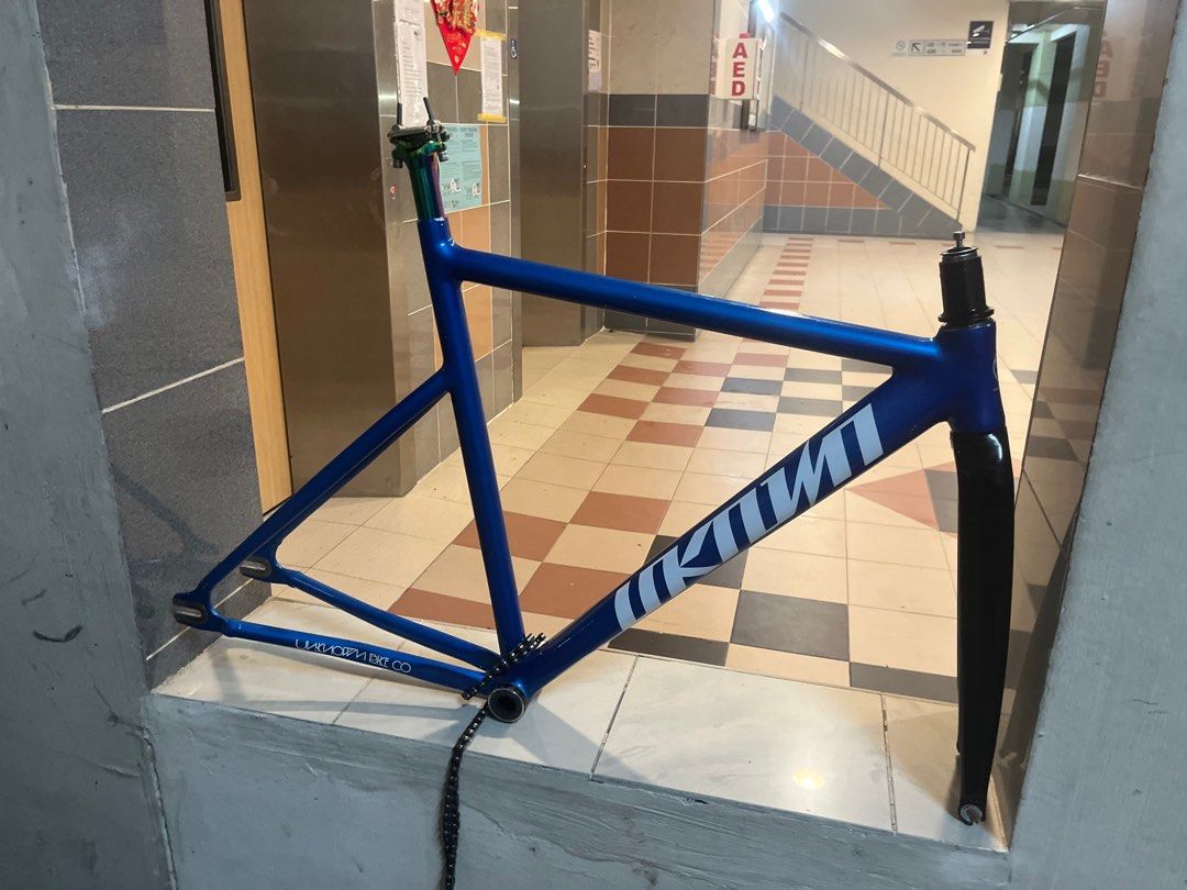 Unknown frameset, Sports Equipment, Bicycles & Parts, Bicycles on Carousell