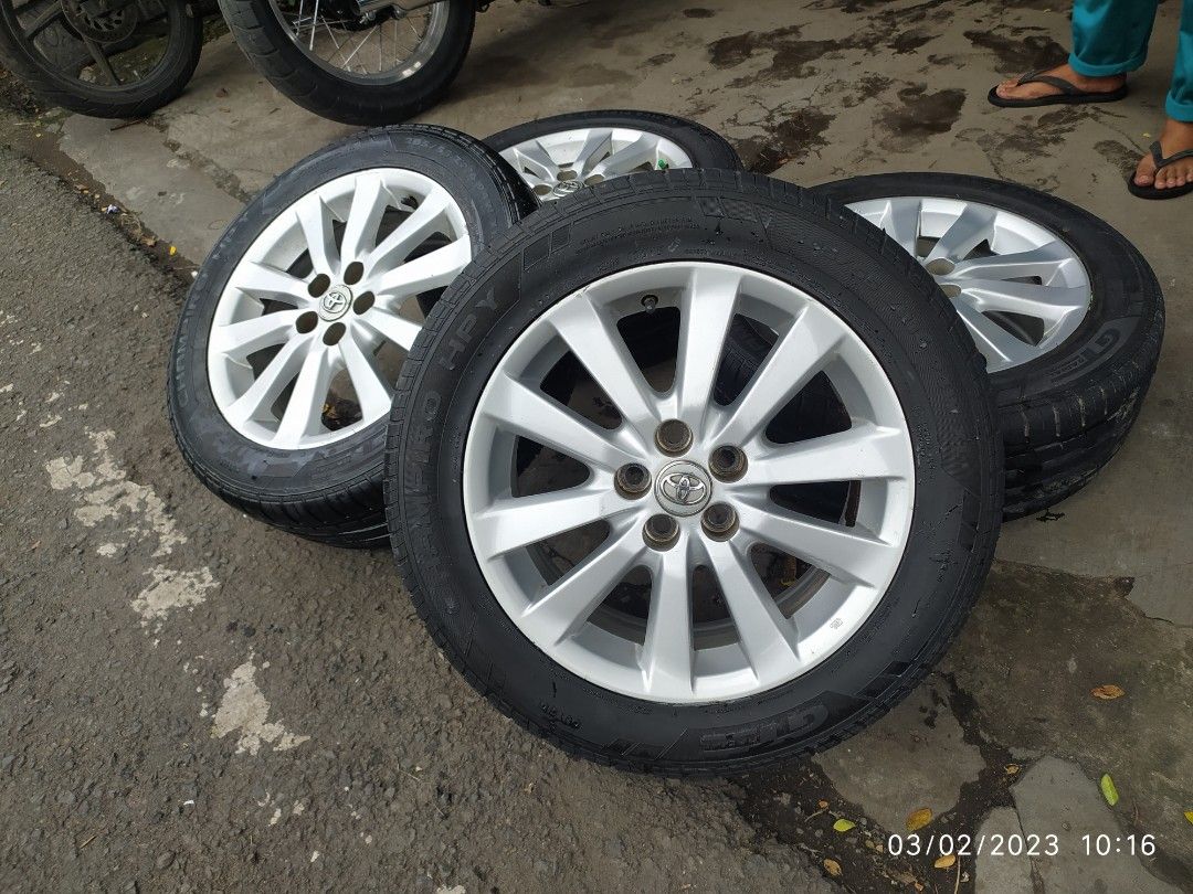 Velg original std oem toyota corolla new altis, Aksesoris Mobil di Carousell
