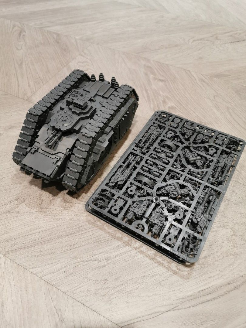 warhammer 30k Sparta tank, Hobbies & Toys, Toys & Games on Carousell