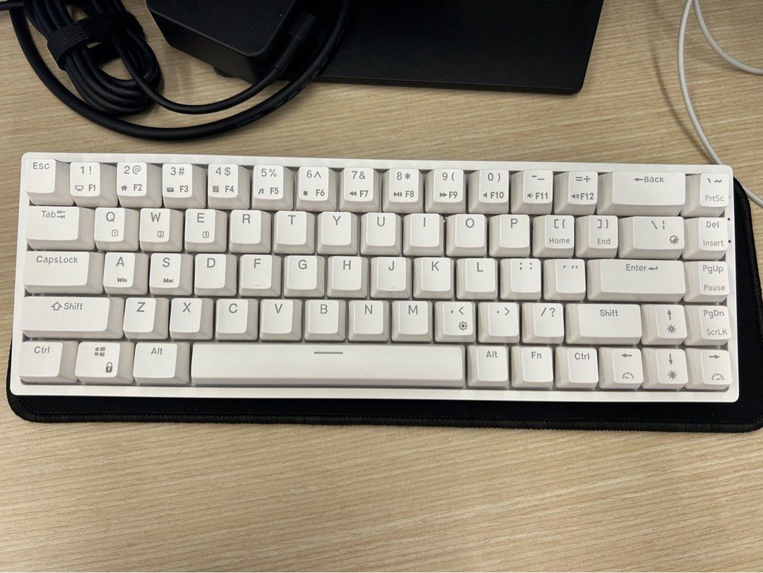 White ABS doubleshot keycaps (RK68), Computers & Tech, Parts ...