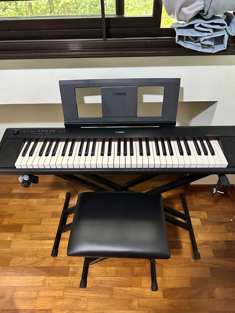 Yamaha Keyboard Piaggero NP-12, Hobbies & Toys, Music & Media, Musical ...