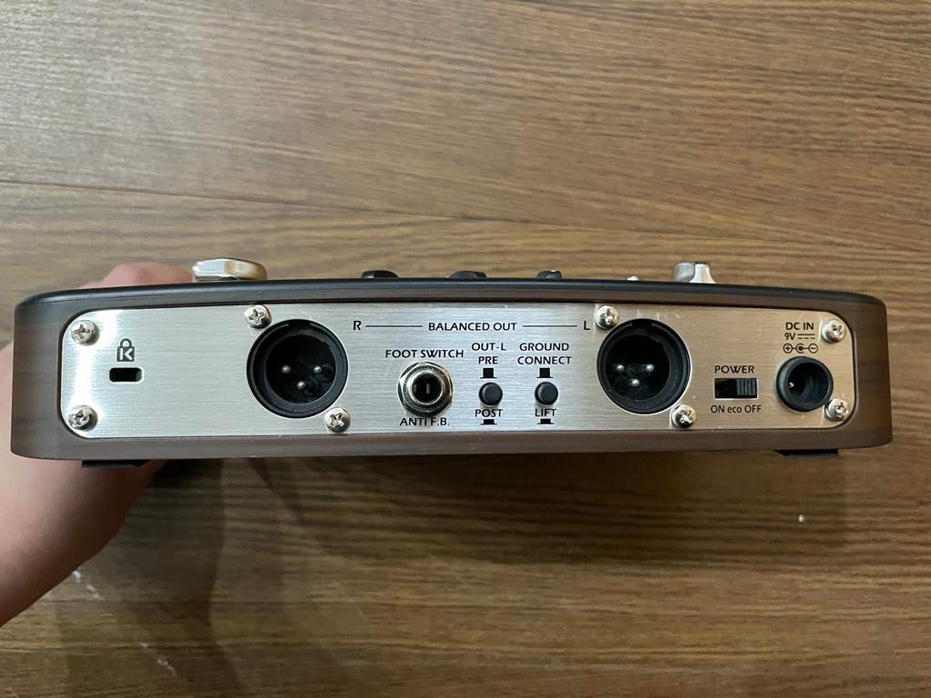 Zoom AC-3 Acoustic Creator, 興趣及遊戲, 音樂樂器 & 配件, 樂器配件 - Carousell