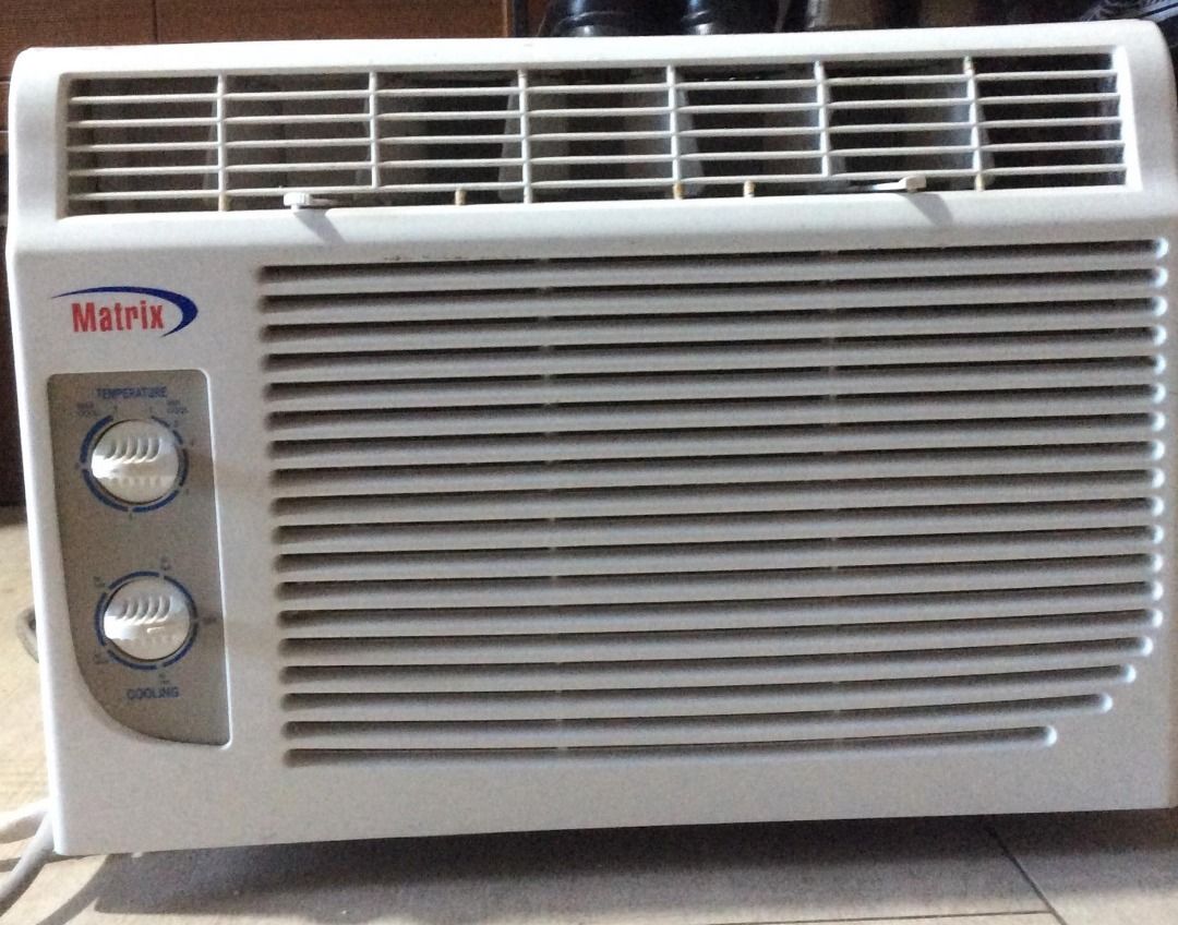 0.6 HP Matrix 2nd Hand Aircondition, TV & Home Appliances, Air ...