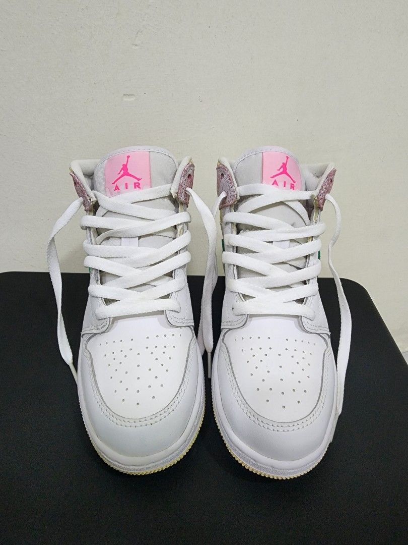 Air jordan 1 mid drip painting strawberry ice cream, Women's Fashion ...