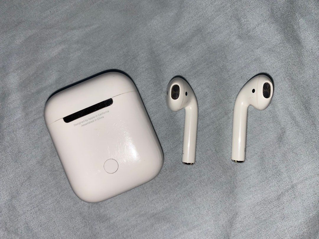 Airpods 1st Gen, Audio, Earphones on Carousell