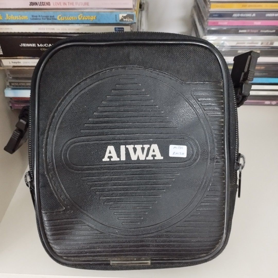 (MISC) AIWA CD Portable Player Pouch, Mobile Phones & Gadgets, Mobile & Gadget Accessories ...