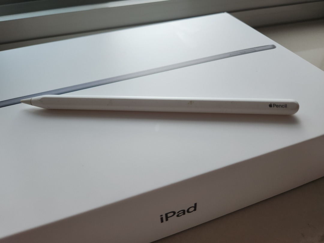 Apple pencil second generation, Computers & Tech, Laptops & Notebooks ...