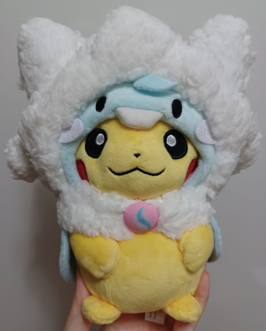Authentic 2015 Pikachu Mega Altaria Poncho soft toy plush (Pokemon ...