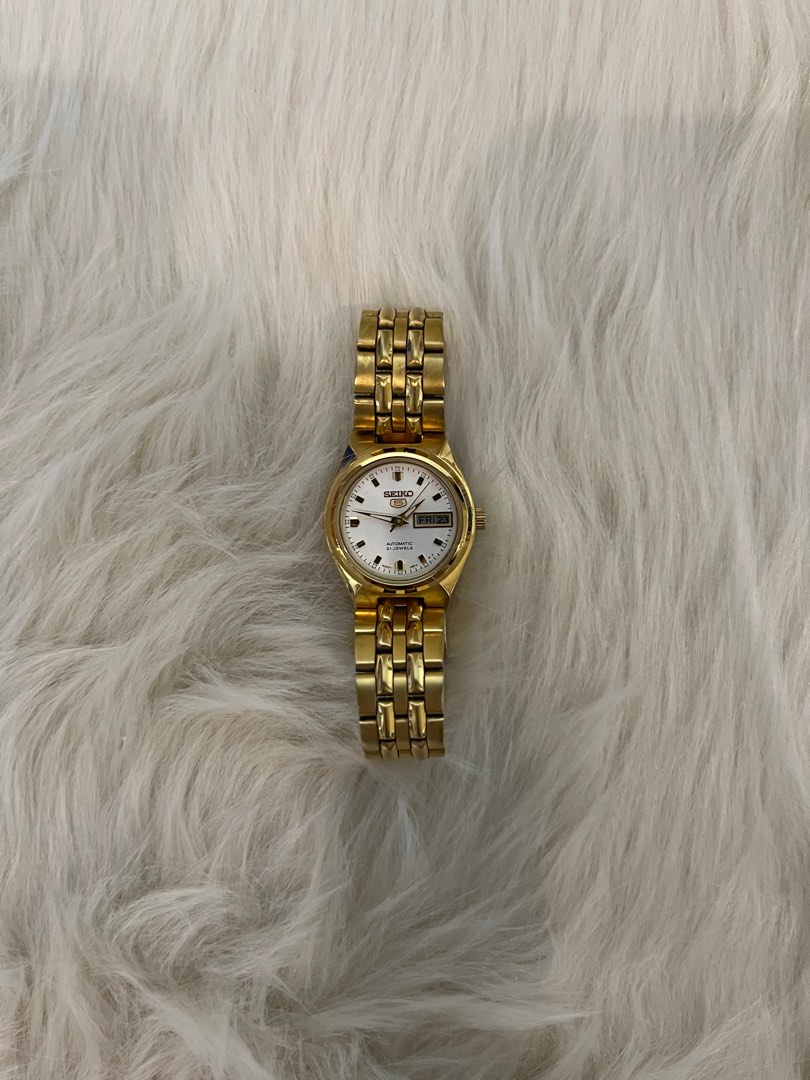 Authentic and Automatic Seiko Watch, Women's Fashion, Watches & Accessories, Watches on Carousell