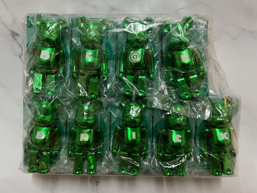 Bearbrick Series 24 Basic Full Set (Green Chrome), Hobbies & Toys, Toys ...
