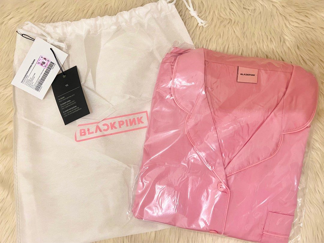 BLACKPINK IN YOUR AREA PAJAMA FROM WEVERSE BLACK FRIDAY SALE FREE SIZE ...