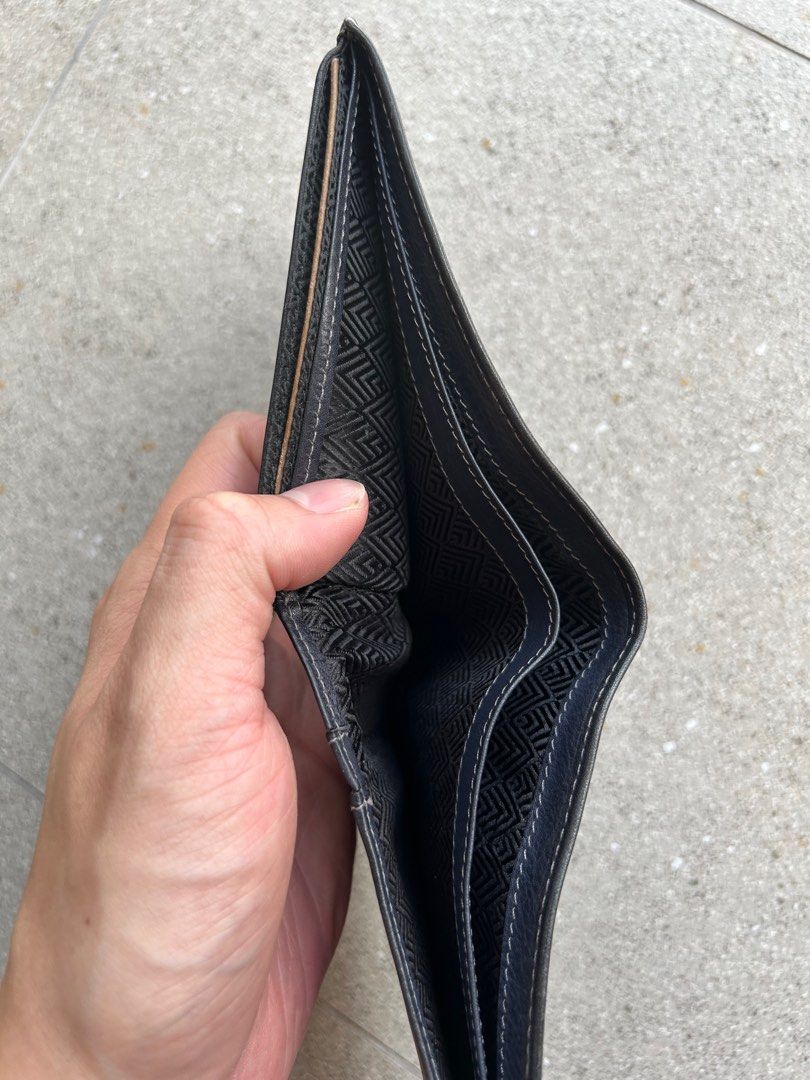 Brics Wallet, Men's Fashion, Watches & Accessories, Wallets & Card ...